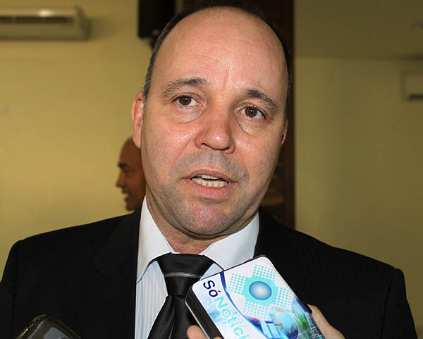 Cesar Augusto Martinez 1 | Só Notícias