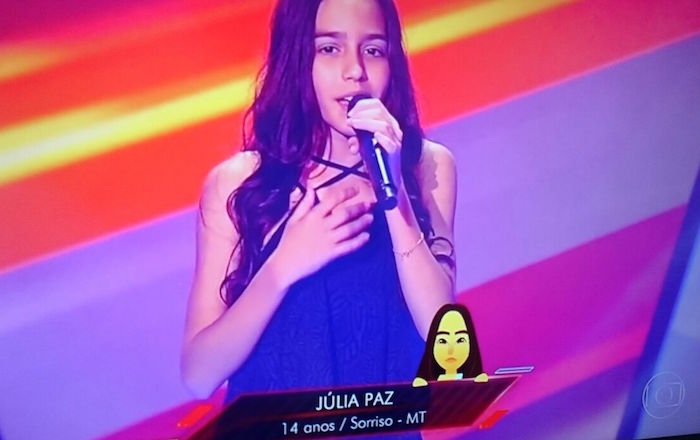 Júlia Paz de Sorriso no The Voice Kids (reprodução) | Só Notícias