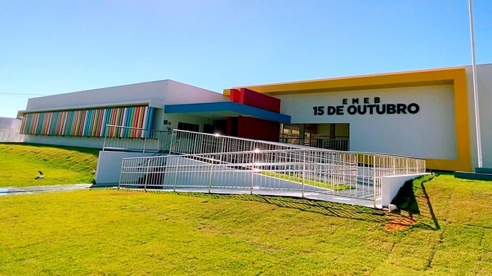 Prefeitura construirá quadra coberta em escola inaugurada este ano em ...