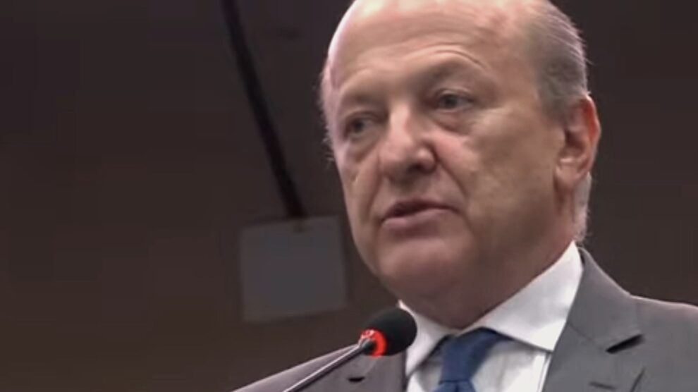 Pivetta diz ao ser empossado que ‘responsabilidade é maior, mas estamos ...