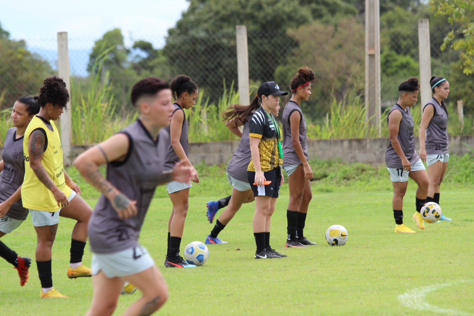 Cbf Divulga Tabela Do Brasileirão Feminino E Mixto Estreia Contra Time