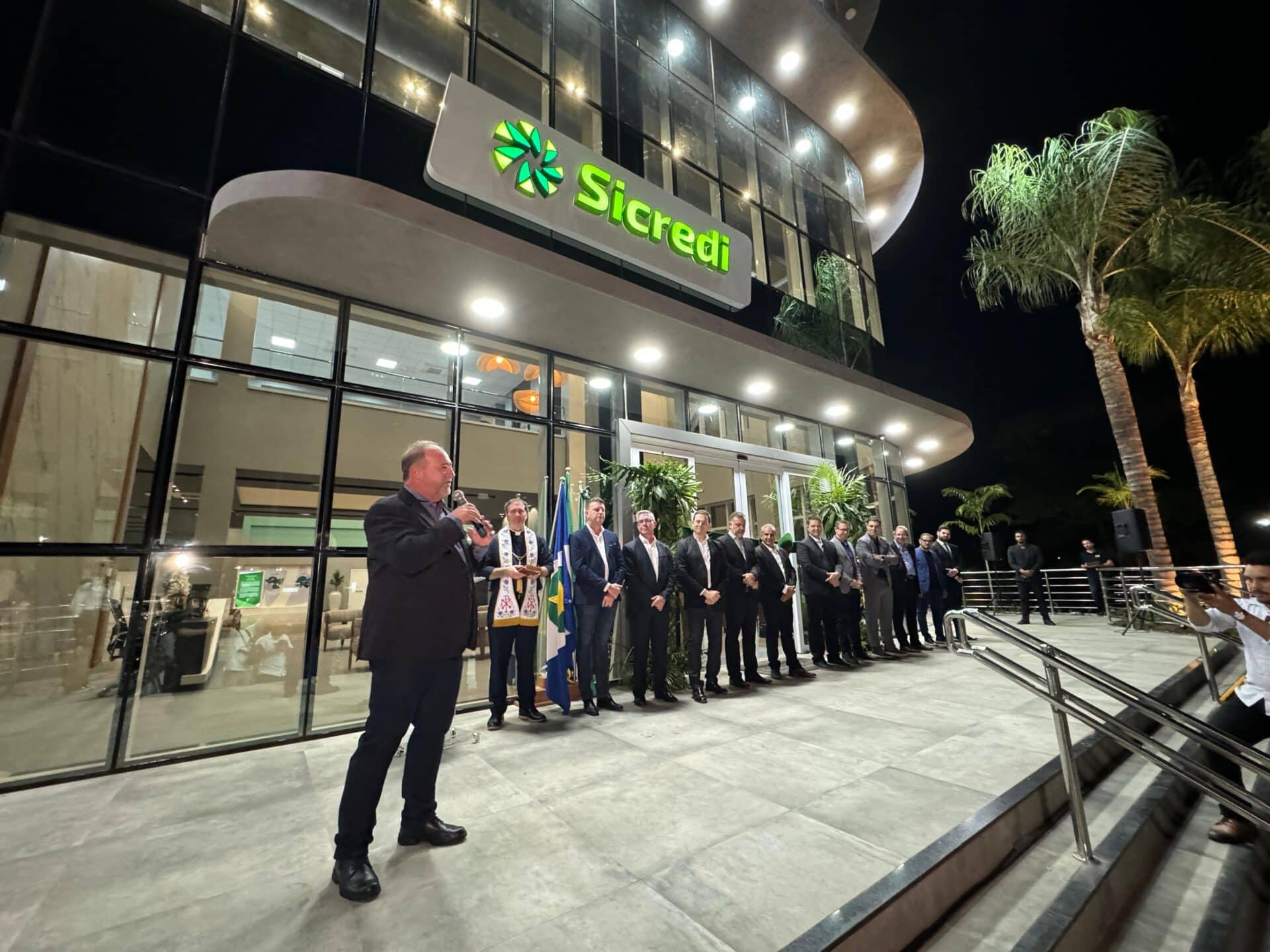 Sicredi inaugura nova Sede Administrativa em Sorriso | Só Notícias