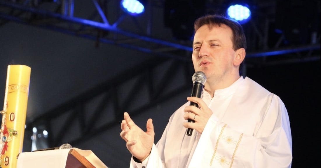 Padre Ezequiel Dal Pozzo faz show de evangelização nesta 5ª em Guarantã ...