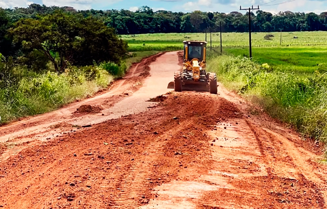 Prefeitura faz recuperação de estrada após chuvas intensas em Matupá ...