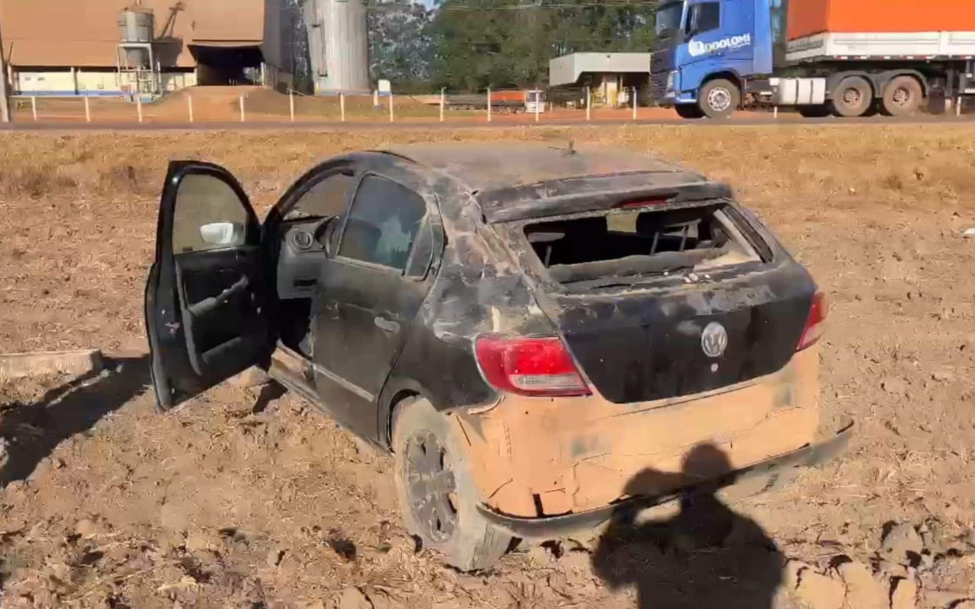 Sinop: carro capota após colidir com carreta na BR-163 | Só Notícias